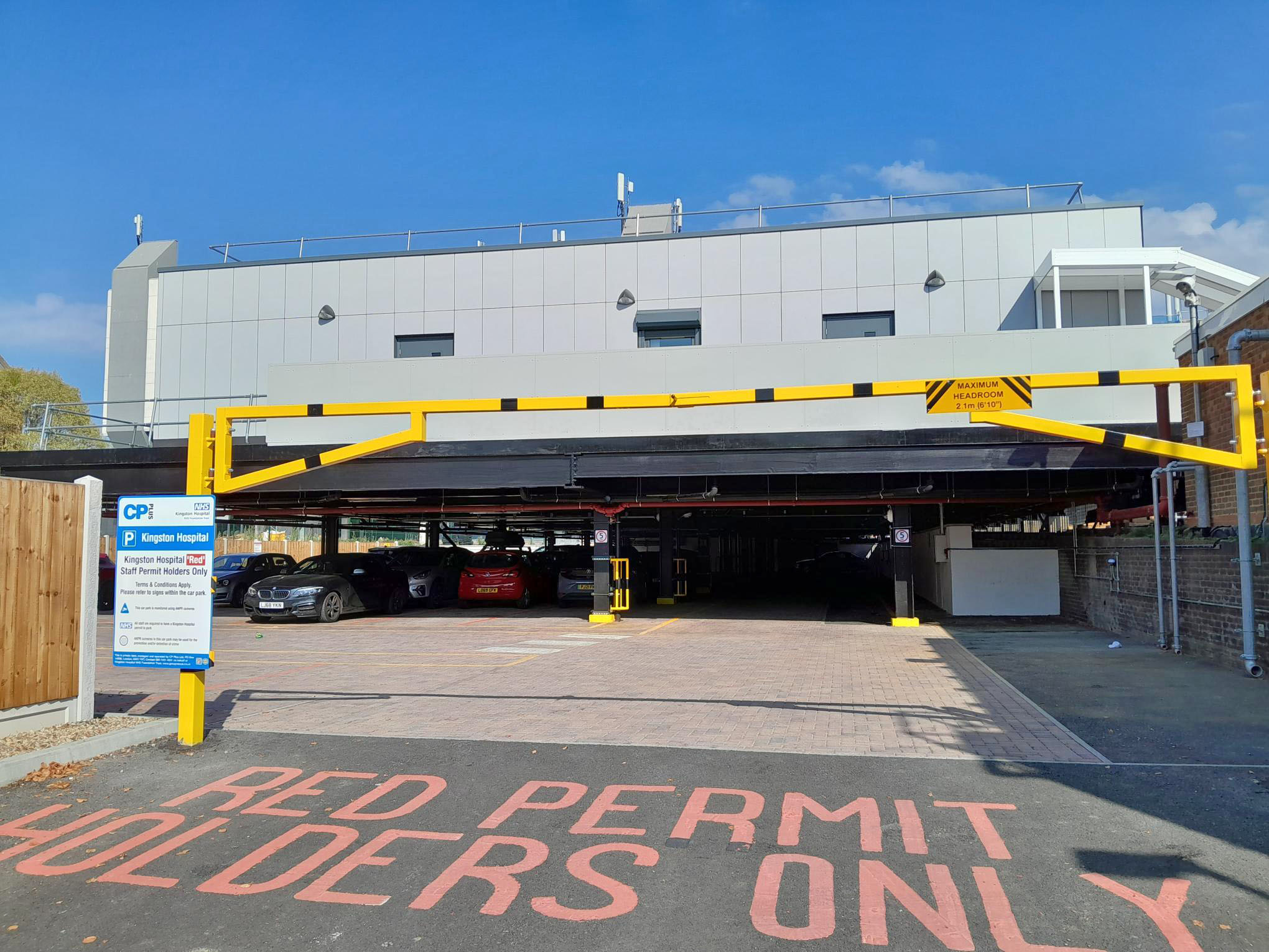 Kingston Hospital benefits from the versatility of modular construction ...